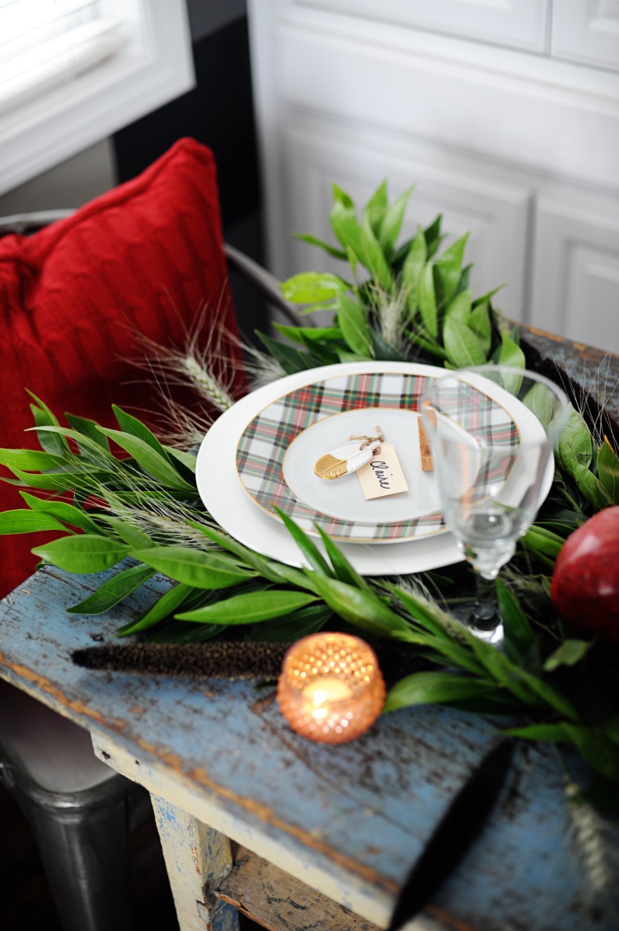 How to set the perfect Christmas Table — Pink Peppermint Design
