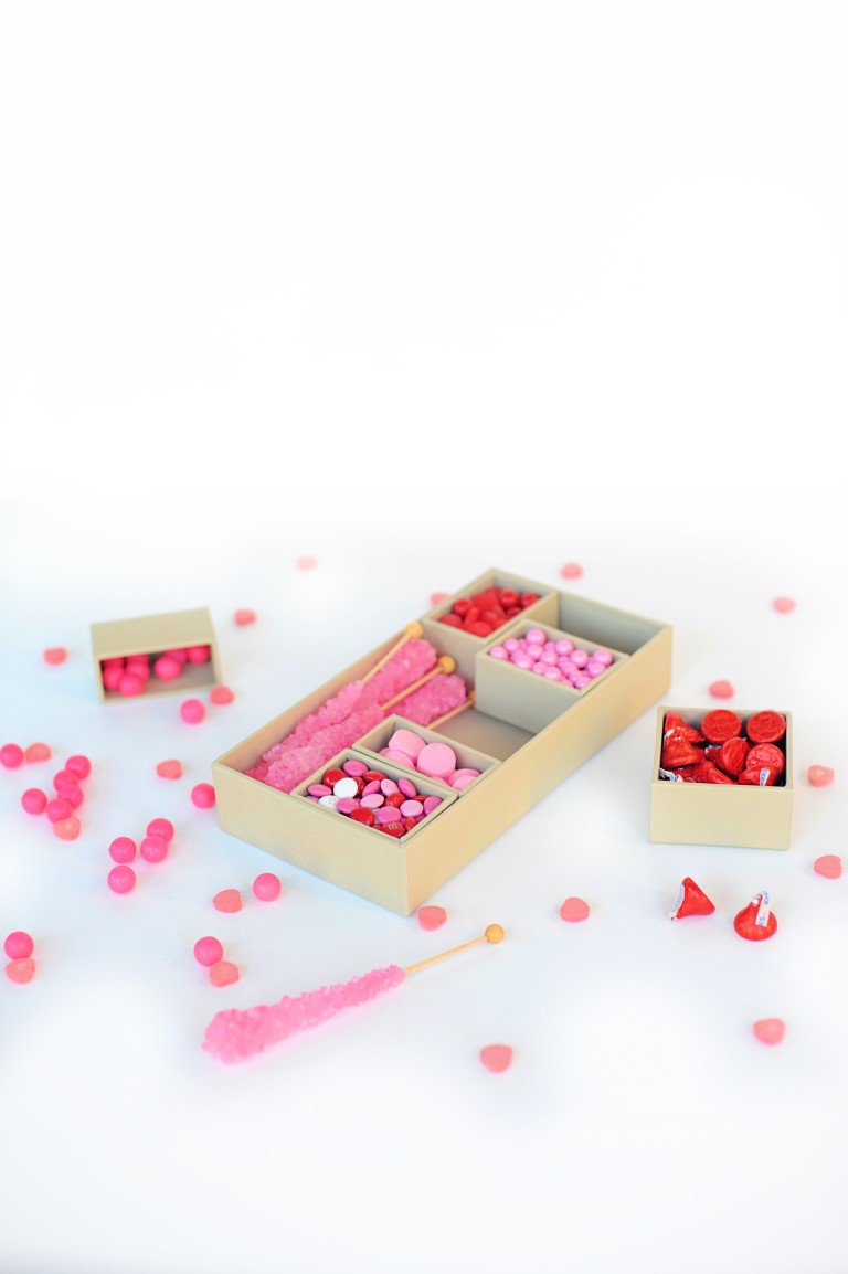 Super Cute DIY Valentines Candy Gift Box Craft (Red & Pink)