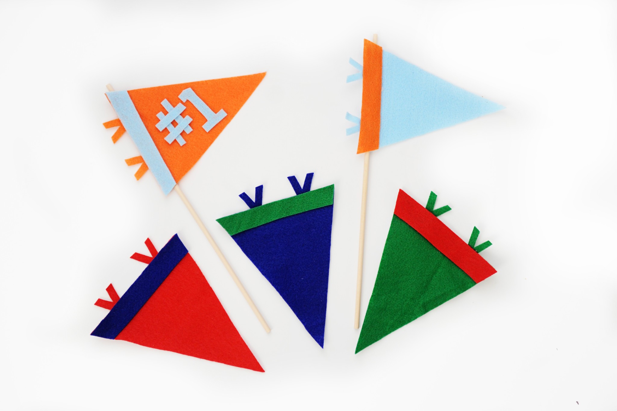 How To Make A Mini Felt Sports Pennant Flag DIY Template