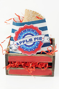 13 Perfectly Patriotic Party Ideas | Red White & Blue Themed Party ...