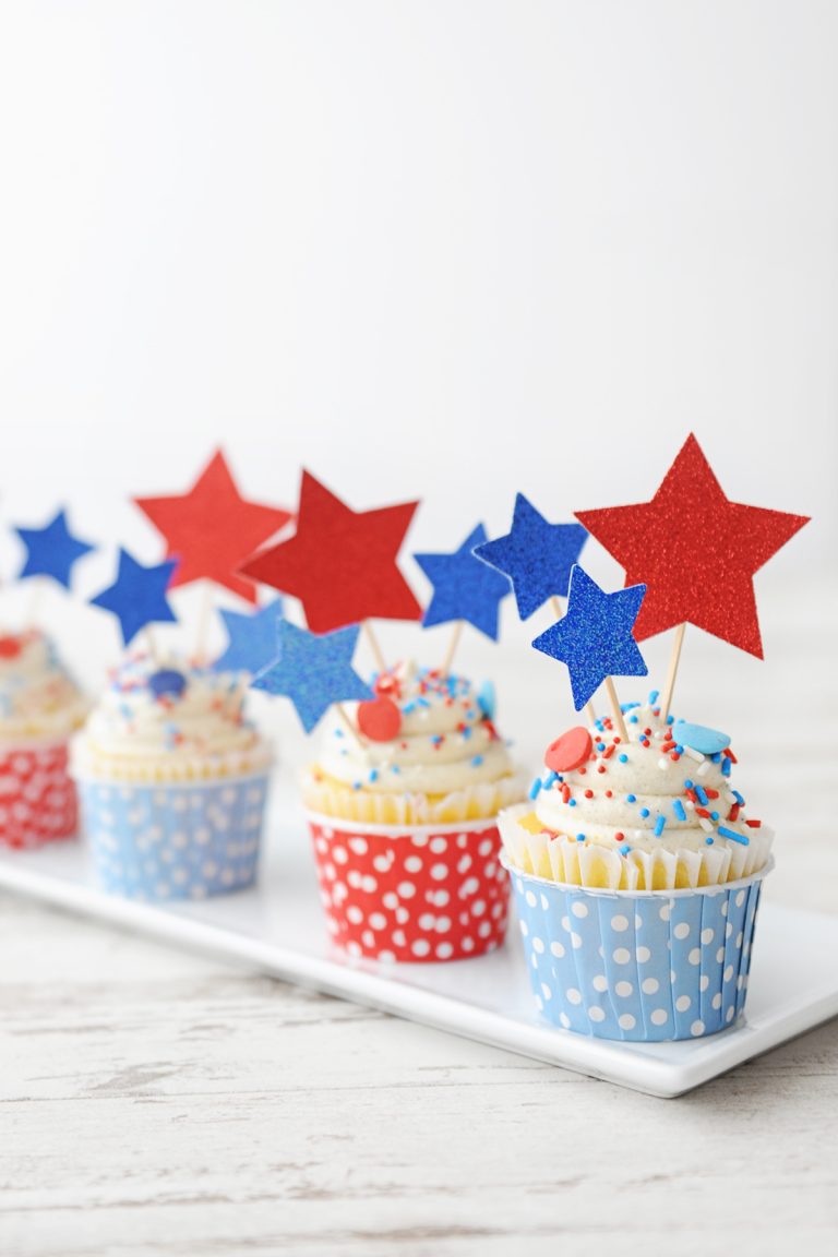 DIY Glitter Star Cupcake Toppers with Toothpicks — Pink Peppermint Design