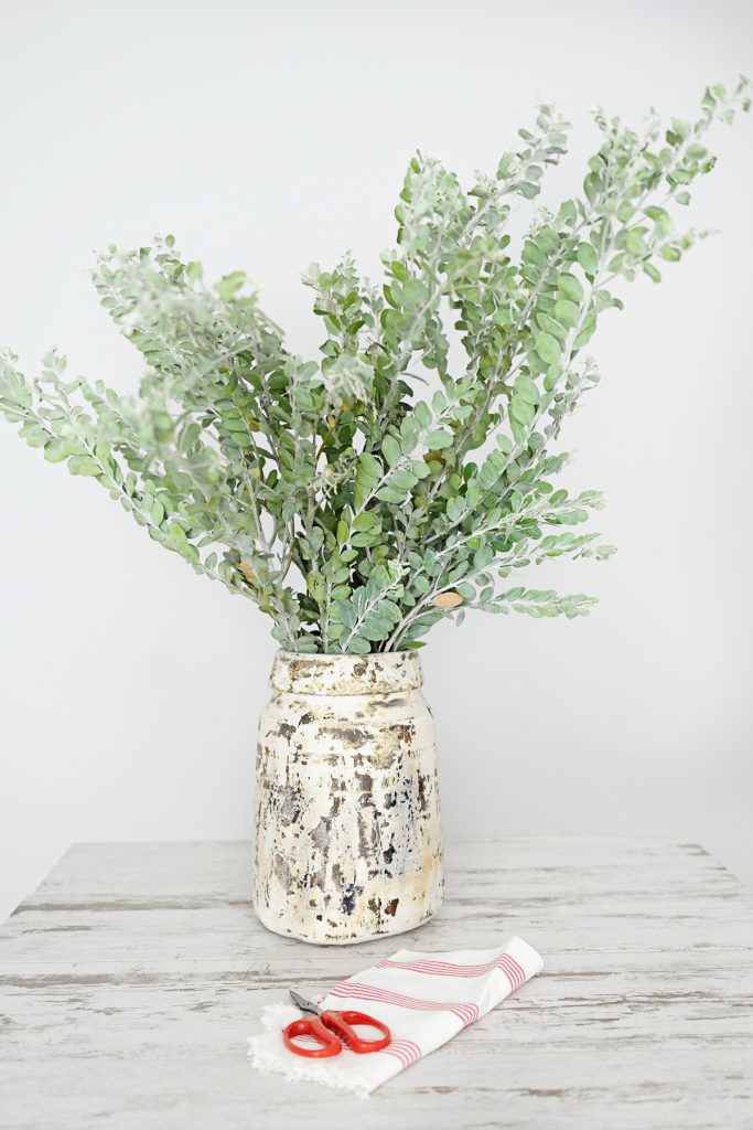 How to Turn Everyday Items into a Vase — Pink Peppermint Design