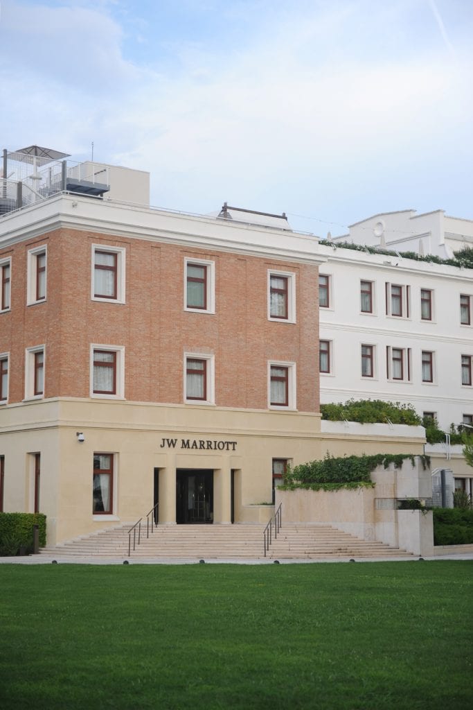 Best Family-Friendly Hotel in Venice Italy (2024) — Pink Peppermint Design