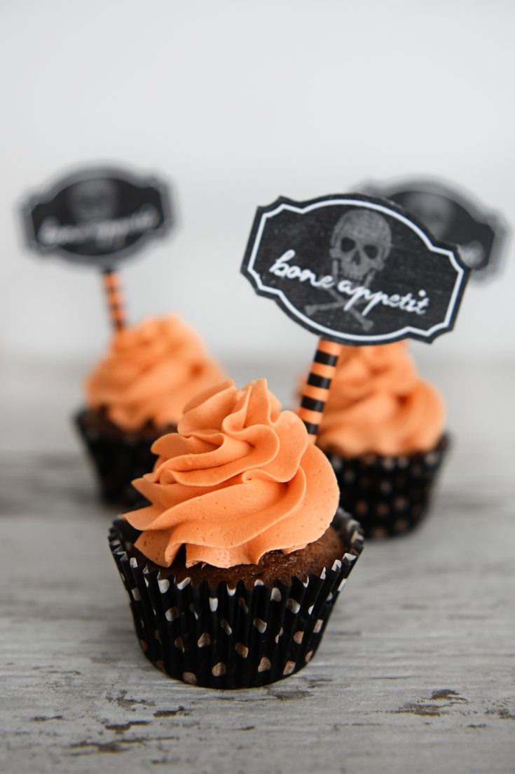Free Halloween Cupcake Toppers & Cute Halloween Cupcake Idea — Pink ...