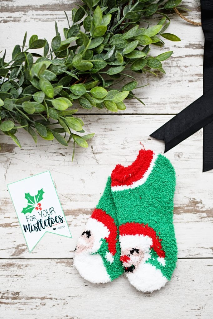 Free Printable Christmas Gift Tags : For Your Mistletoes — Pink ...