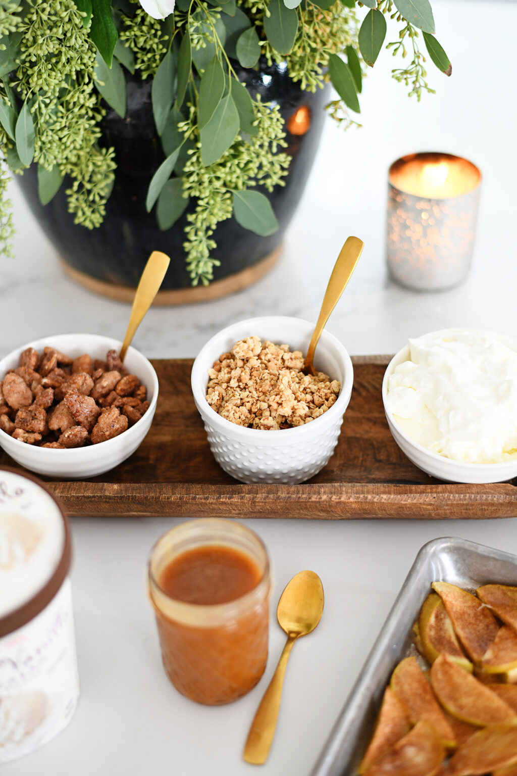 Best Apple Dessert Recipes : Apple Pie Sundae Bar — Pink Peppermint Design