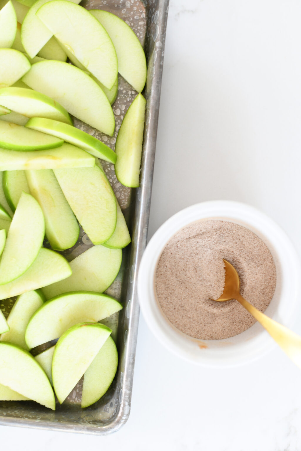 How to Make Delicious Baked Cinnamon Sugar Apple Slices — Pink ...
