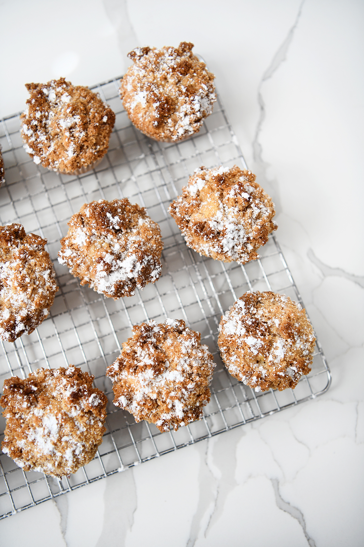Easy Apple Muffins with Cinnamon Streusel Topping Recipe — Pink ...