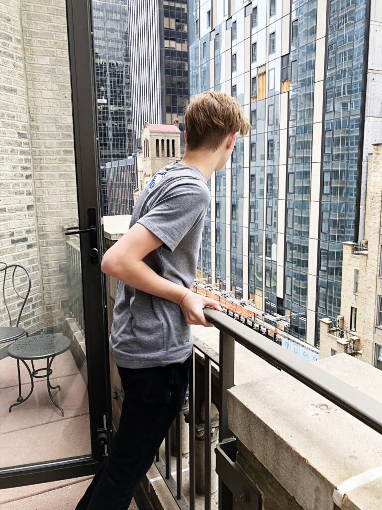 Best Places to Stay in NYC : The Benjamin Hotel — Pink Peppermint Design